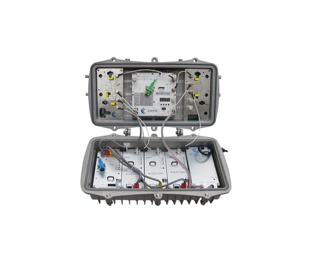 Shenzhen Photon Broadband Tech Co., Ltd. -Four ports EOC Master